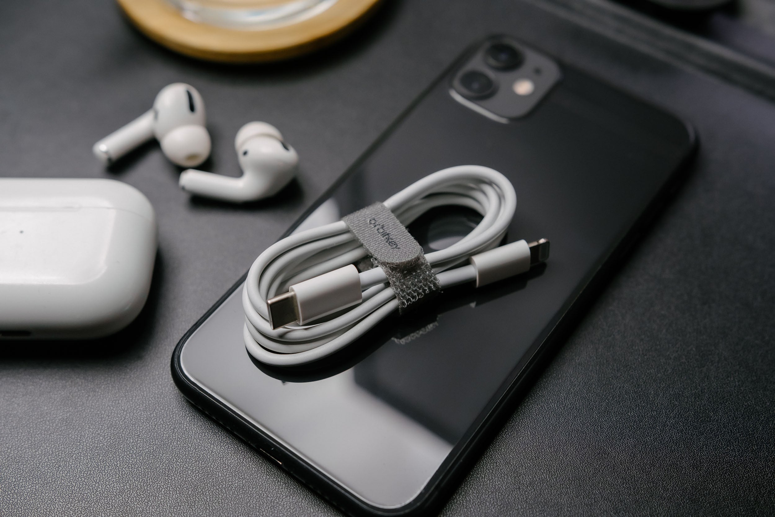 Reusable Cable Tie - Pack of 6 – Orbitkey Europe